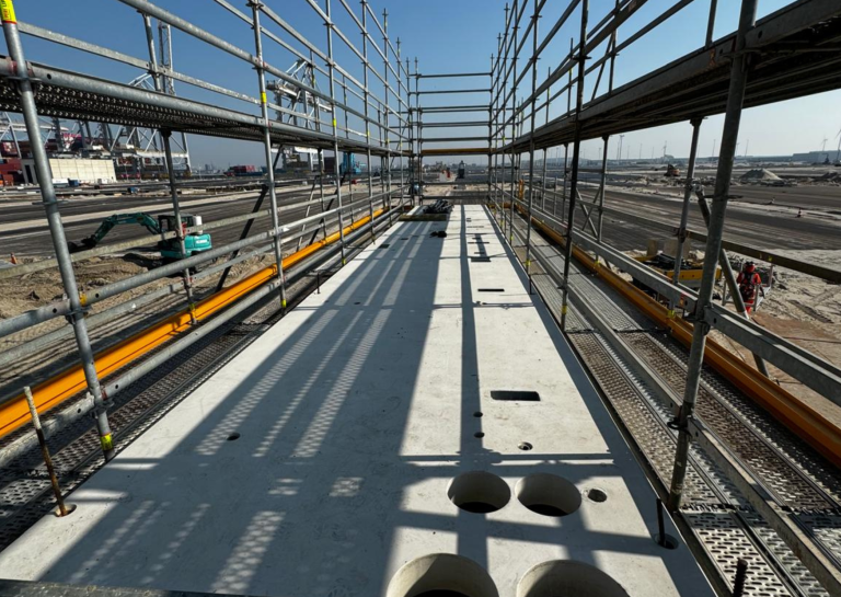 RWG container terminal - Maasvlakte - Avada Business