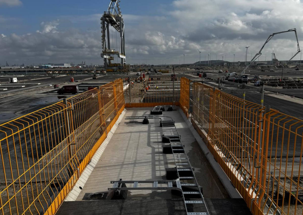 RWG container terminal - Maasvlakte - Avada Business